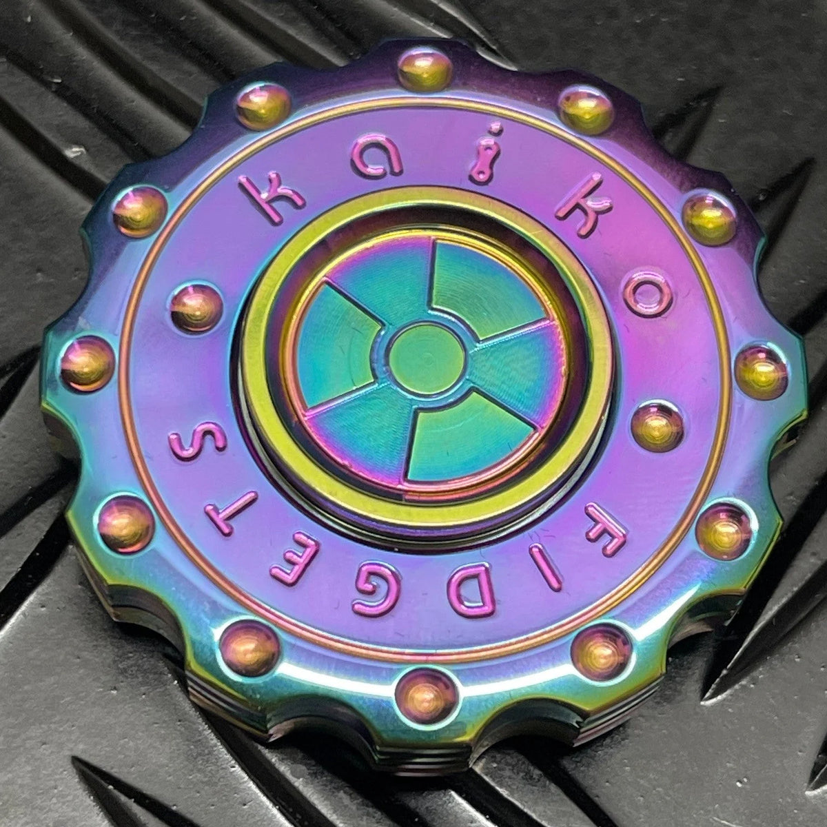 Kaiko Fidgets | The Haptic Spinner — Delightful Rainglow